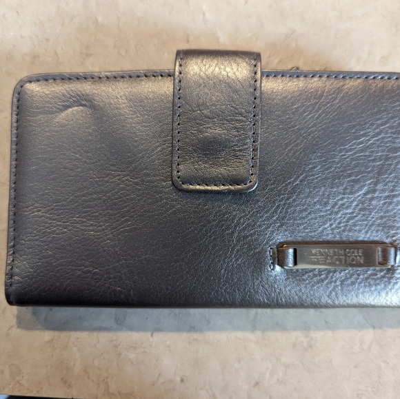 Kenneth Cole Reaction | Bags | Kenneth Cole Wallet | Poshmark